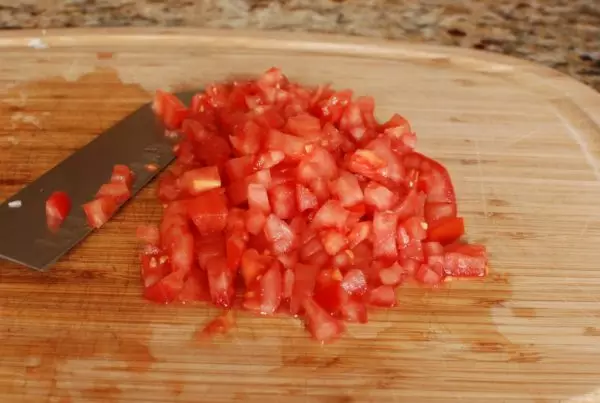 立方体切碎的西红柿