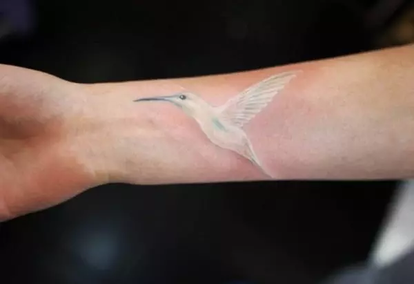 Tatuaj de pasăre