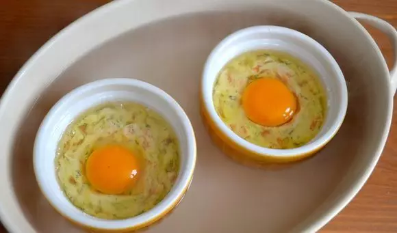 Billets voor het bakken van eieren-haan