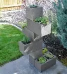 Vertical flowerbed from blocks