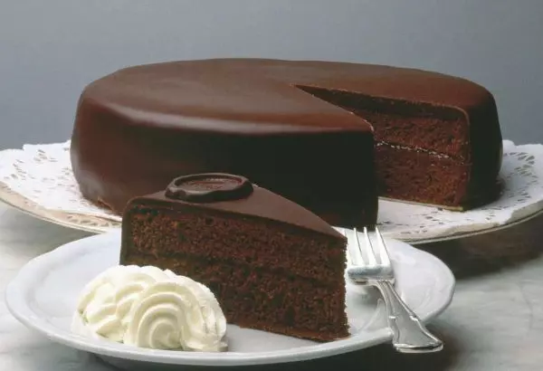 蛋糕“zaher”