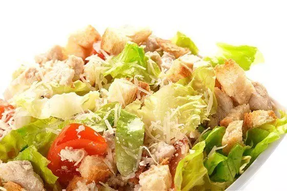 Salad Caesar.