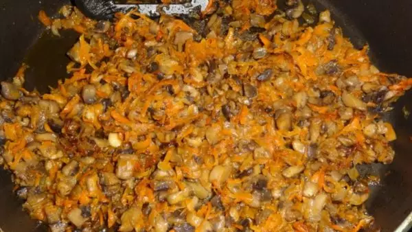 Karotten mat Champignonen an Ënnen