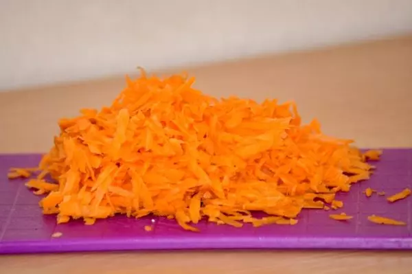 Carrot curly