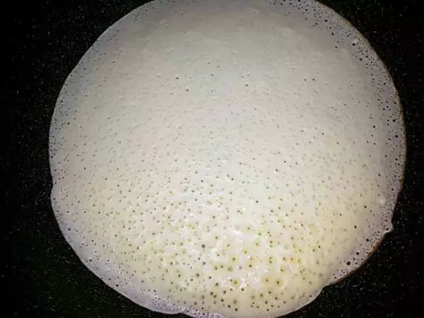 Baking pancake di pan