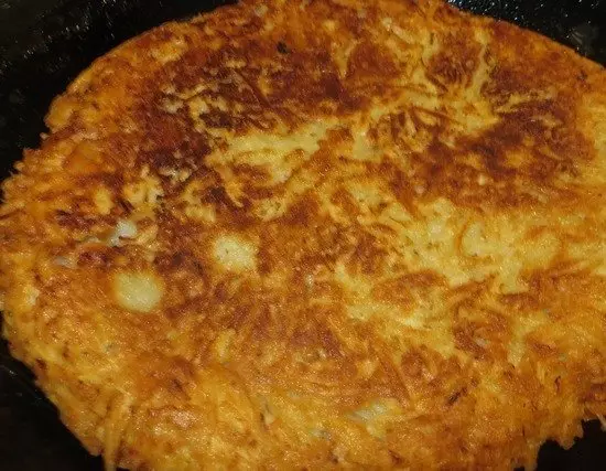 Cirtaini kartupeļu picas tukšs