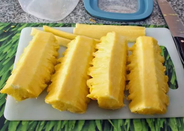 Véirel vun Ananas