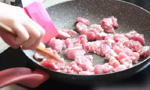 Pieczenie mięsa