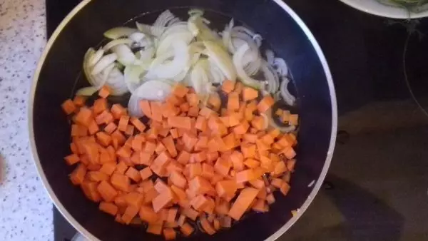Зеленчук во тава