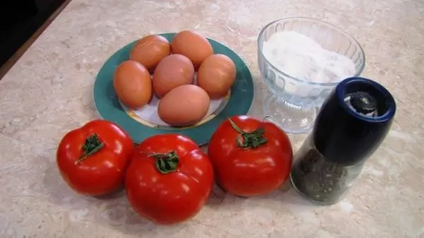 Pomodori, uova e condimenti