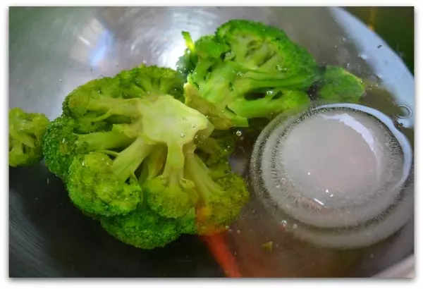 Brokula u hladnoj vodi