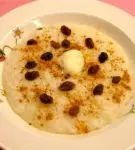 কোকো এবং শুকনো ফল সঙ্গে porridge