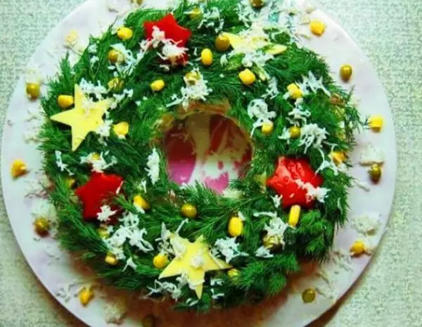 Salati wreath ma le ata fou o le Tausaga Fou
