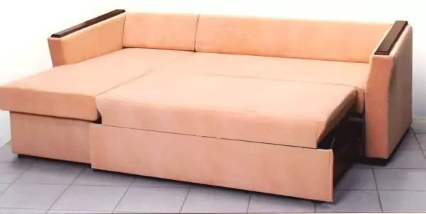 Sofa tolesgarria