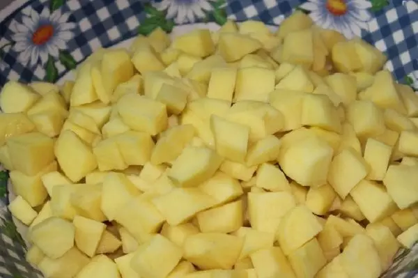 Sliced ​​बटाटे
