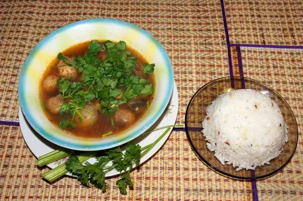 Masakan Asia: Resep pangsaéna sareng poto, kalebet Jaman, Bakar batuk, kari, PINLY, sup Pao, Kung Pao 4513_17