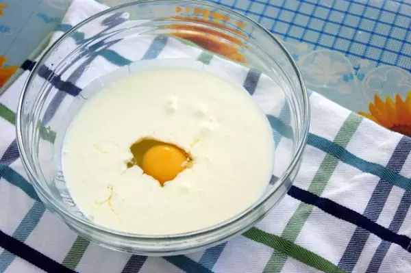 Eiers met kefir-soda mengsel