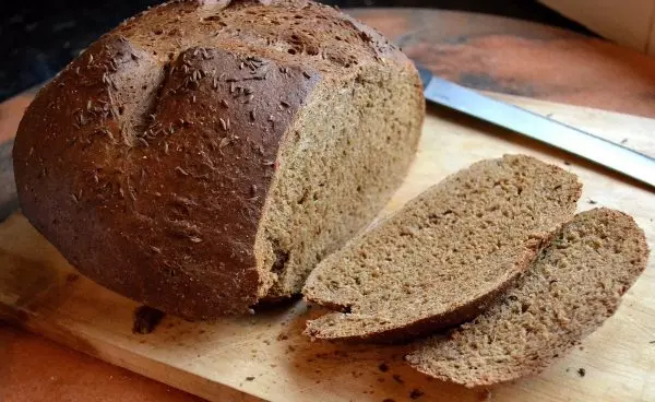 Pane nero