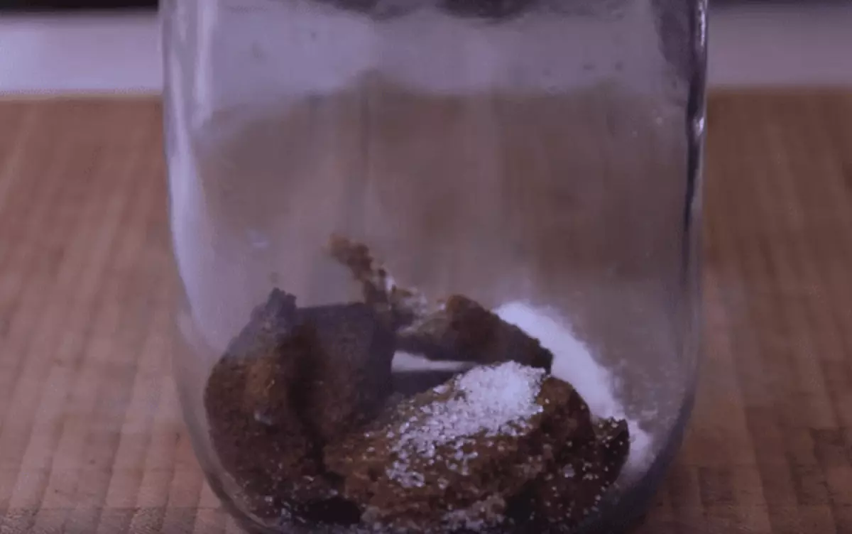 Bread and sugar in a jar