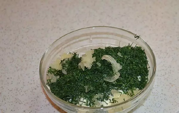 Dill and garlic in Mayonnaise