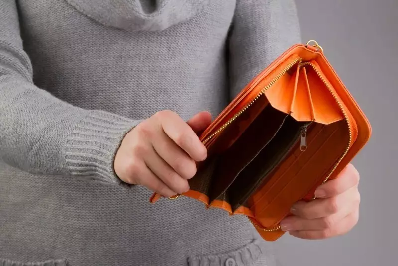 Hur din plånbok kan orsaka fattigdom 4646_3
