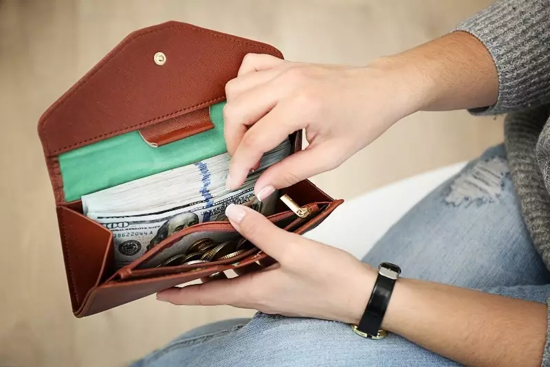 Kako lahko vaša denarnica povzroči revščino 4646_6