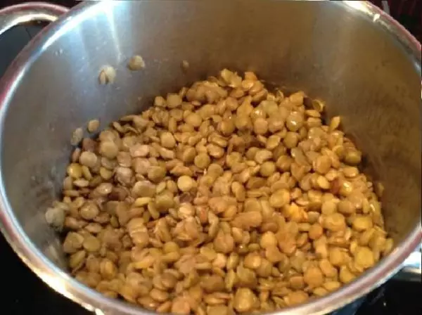 Lentils i le faleuila