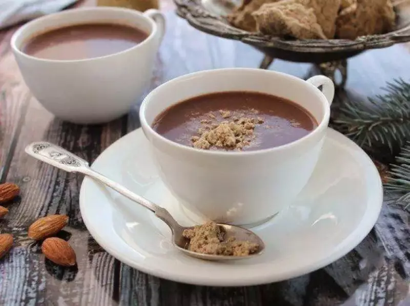 5 icke-standardiserade recept för att laga varm choklad och kakao 4666_3