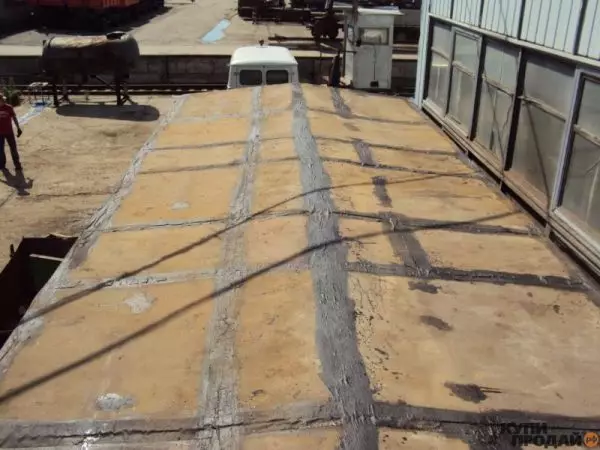 Proces obnove krova željeza