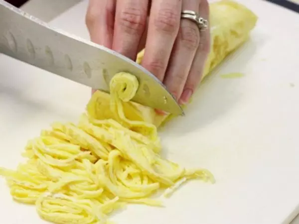 अंडी pancke slicing