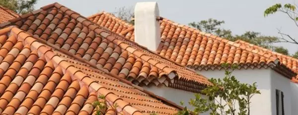 Acoperișuri de acoperișuri ceramice
