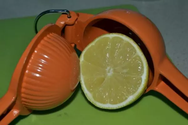 Szerkezetet citromlé