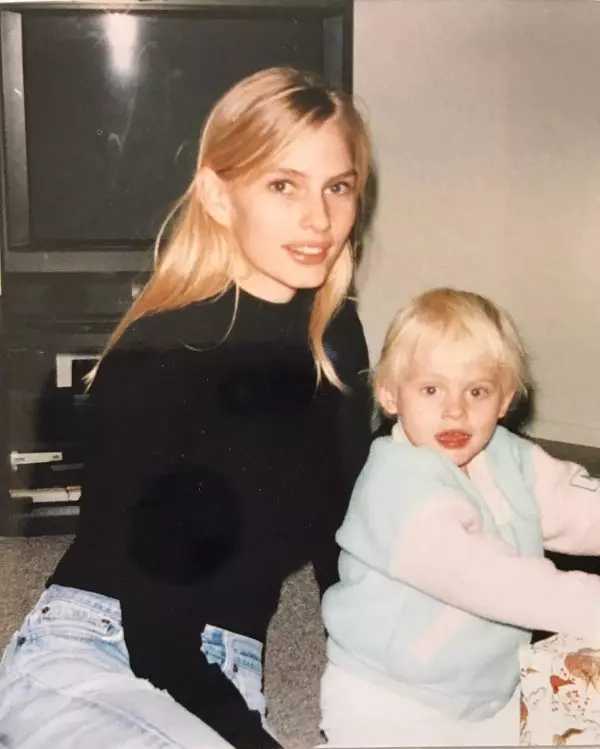 Lauren Wasser com a mãe