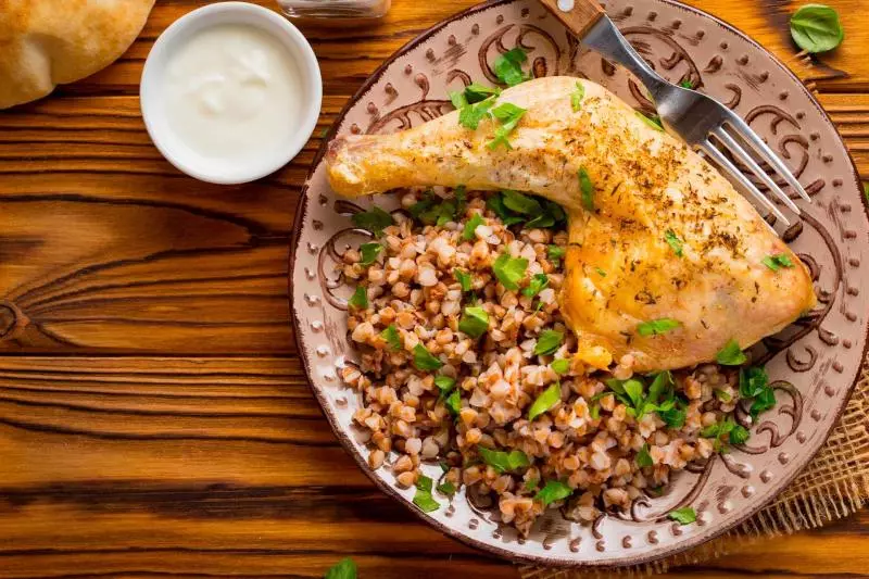 Heljda s piletinom u rerni: Korak po korak recept sa fotografijama, kako kuhati ukusno i brzo