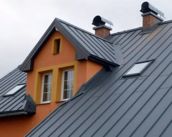 Folding roofing