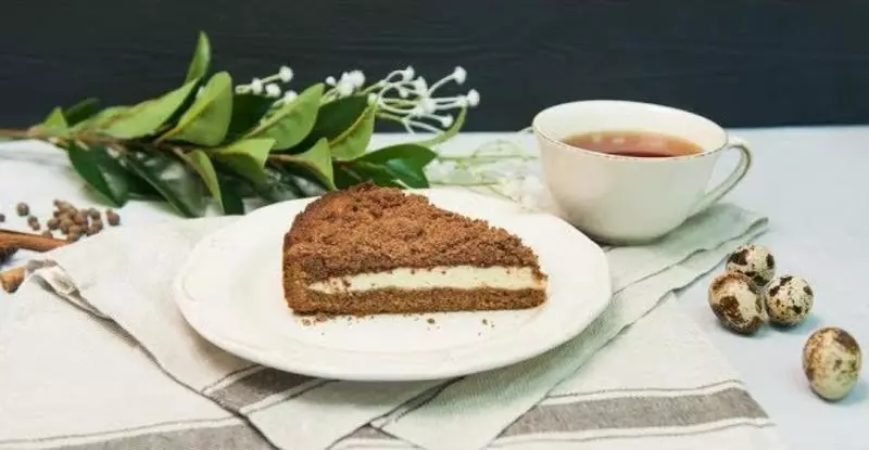Petersburg curd cake hamwe na crust crust: intambwe ya-yintambwe hamwe namafoto na videwo
