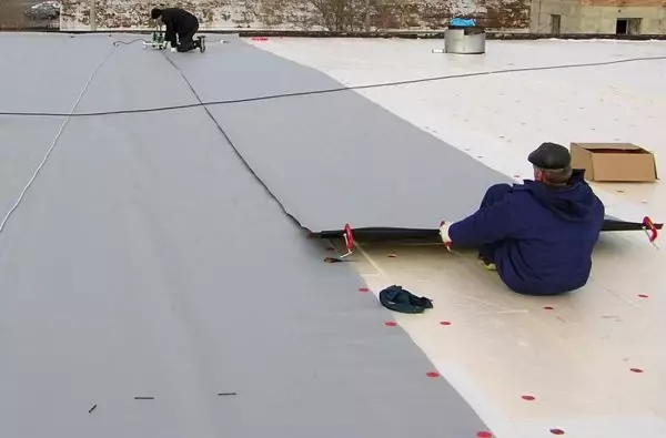 Bahan Roofing Rolled.