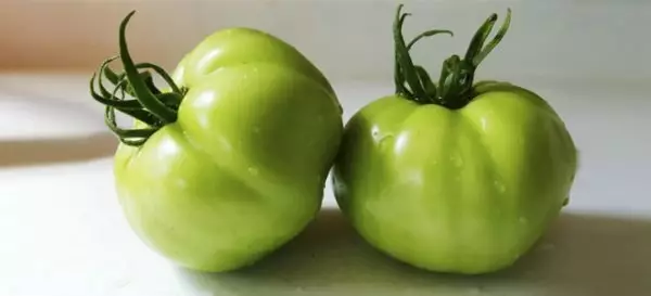 Tomat hijau