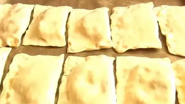 Заготовки за колачи на тесто печиво