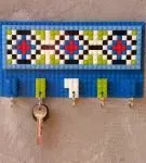 Lego-Schlüssel an der Wand
