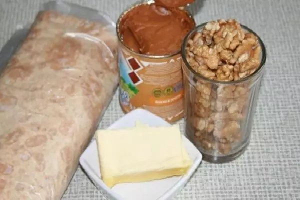 Lavash, Condication, Oil and Nuts.