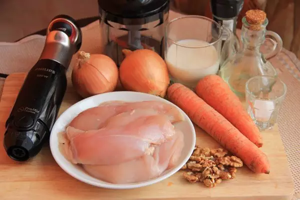 Продукти и аксесоари за готвене домашно приготвена пилешка паста