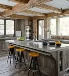 石檯面在廚房設計的在小木屋樣式