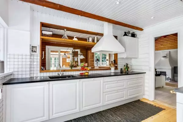 Skandinavisk stil i utformingen av kjøkkenet