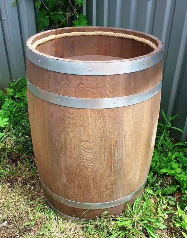 Barrel kayu