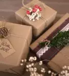 Packaging ng Bagong Taon para sa mga regalo 2.