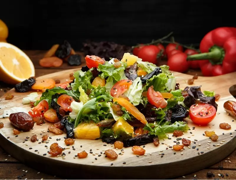 Caloric additives in conventional salads 632_3
