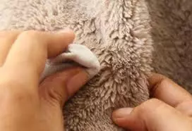 Rengjøring pels produkter fra svette