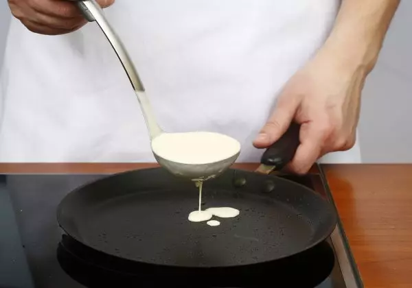 Pancake Bir Frying