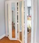 Foldable white doors in the room